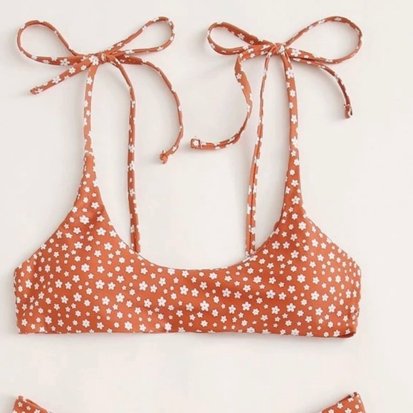 coco baddies boutique | Swim | Flower Bikini | Poshmark